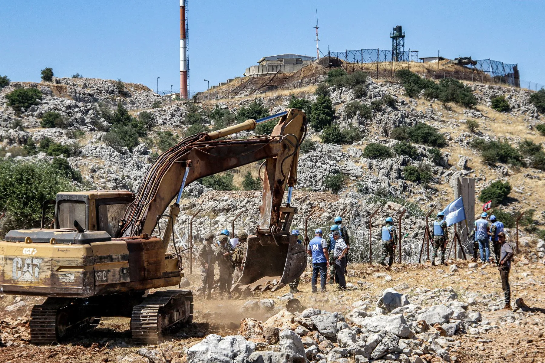 Los cascos azules permanecerán en la frontera entre Líbano e Israel ...