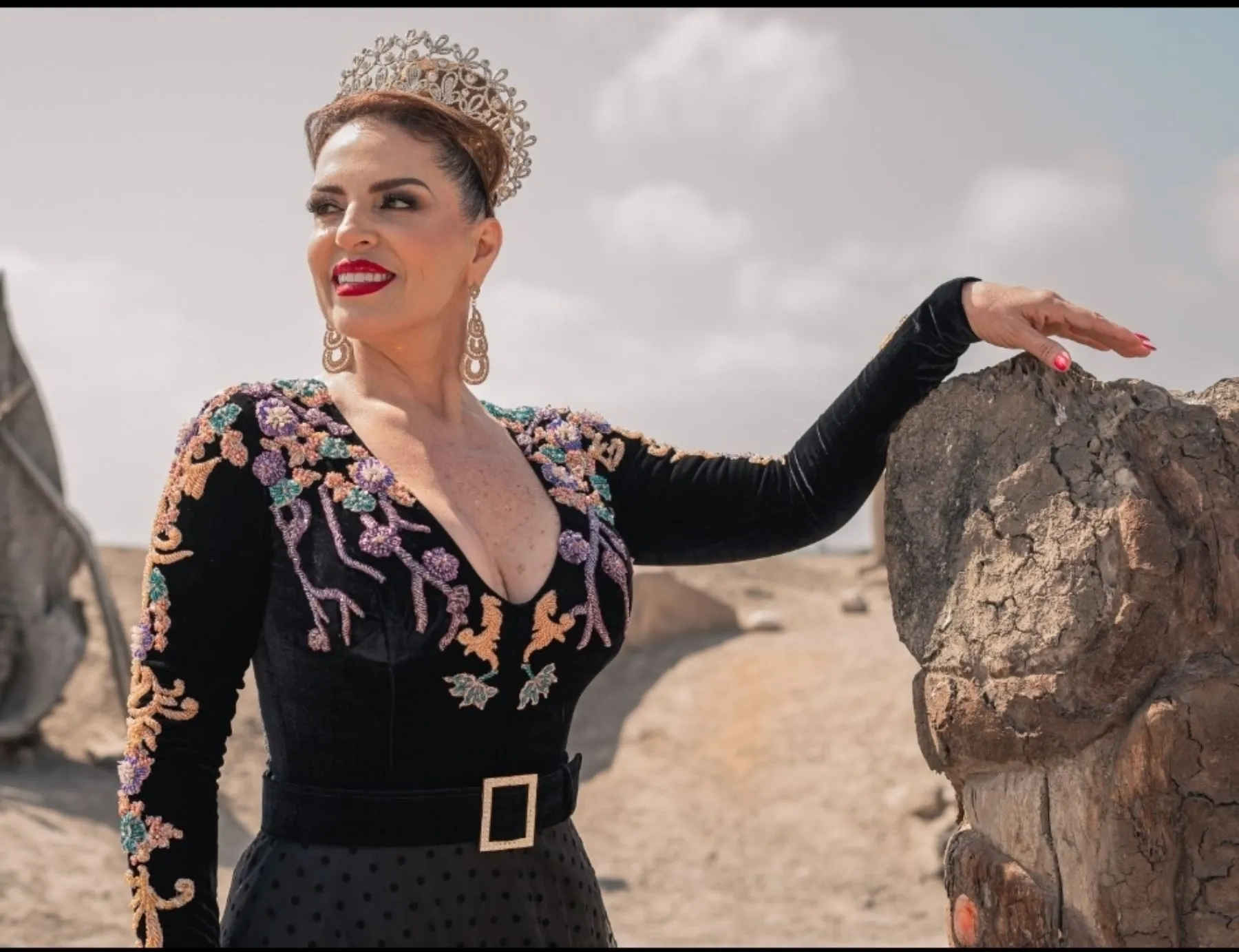 Yulitza Ramal de Perú gana el título de Señora Unity World 2024 - LA ...